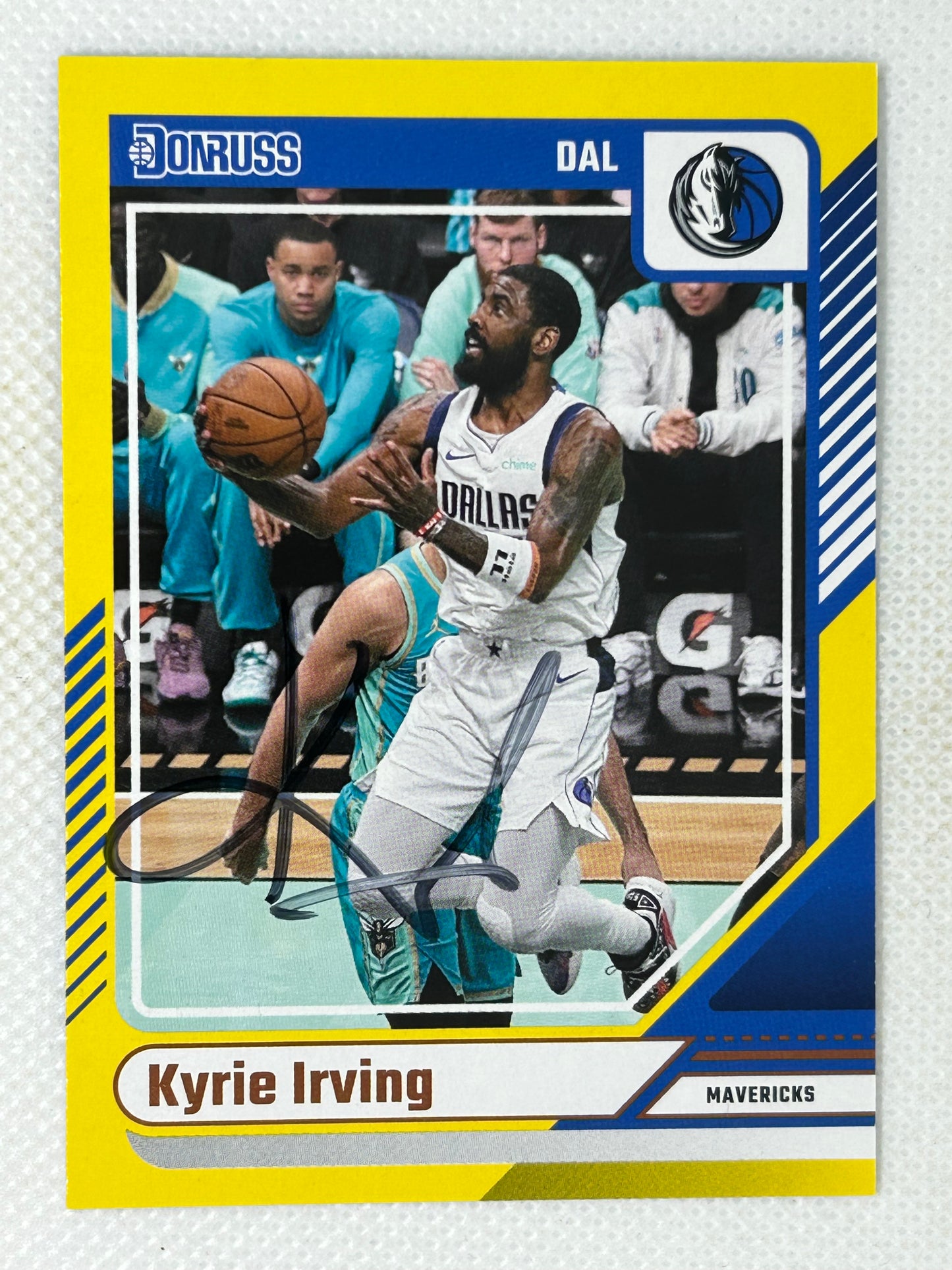 2024-25 Panini Donruss Yellow Flood Kyrie Irving #109 Dallas Mavericks ...